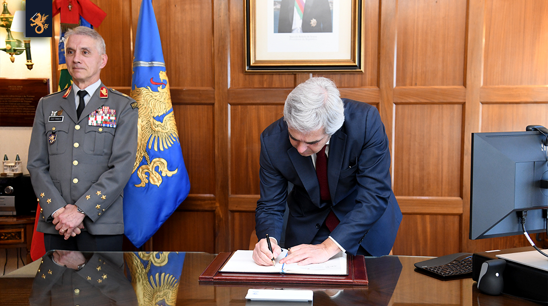 EMGFA recebe visita do Ministro da Defesa Nacional, Doutor Nuno Melo