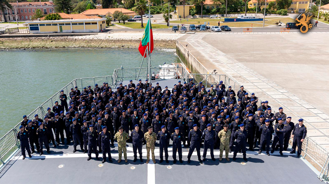 Cerimónia Militar de Largada do NRP Bartolomeu Dias